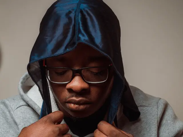 Wave Cap vs Durag: Key Differences For Comfort & Style - DapperlyClub