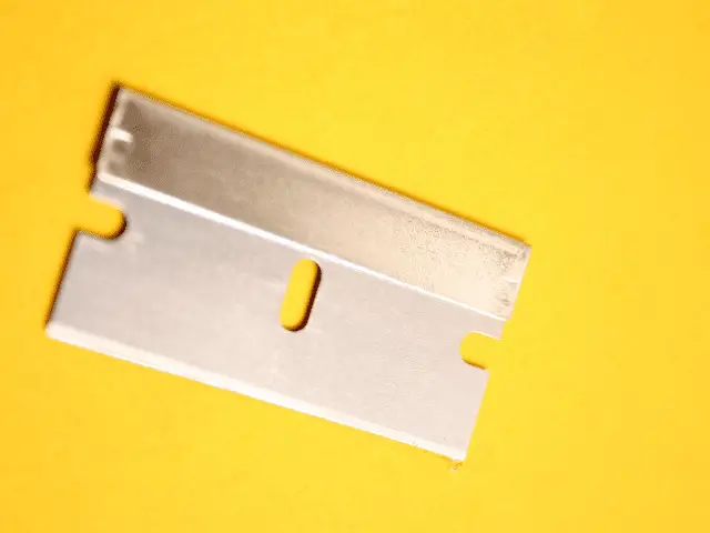 7 Best Single Edge Razor Blades (Quality Designs) - DapperlyClub